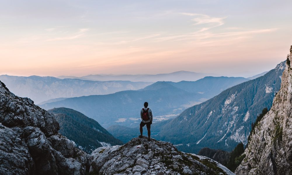 The Different Gear Needed To Summit a Mountain – Hot Chillys